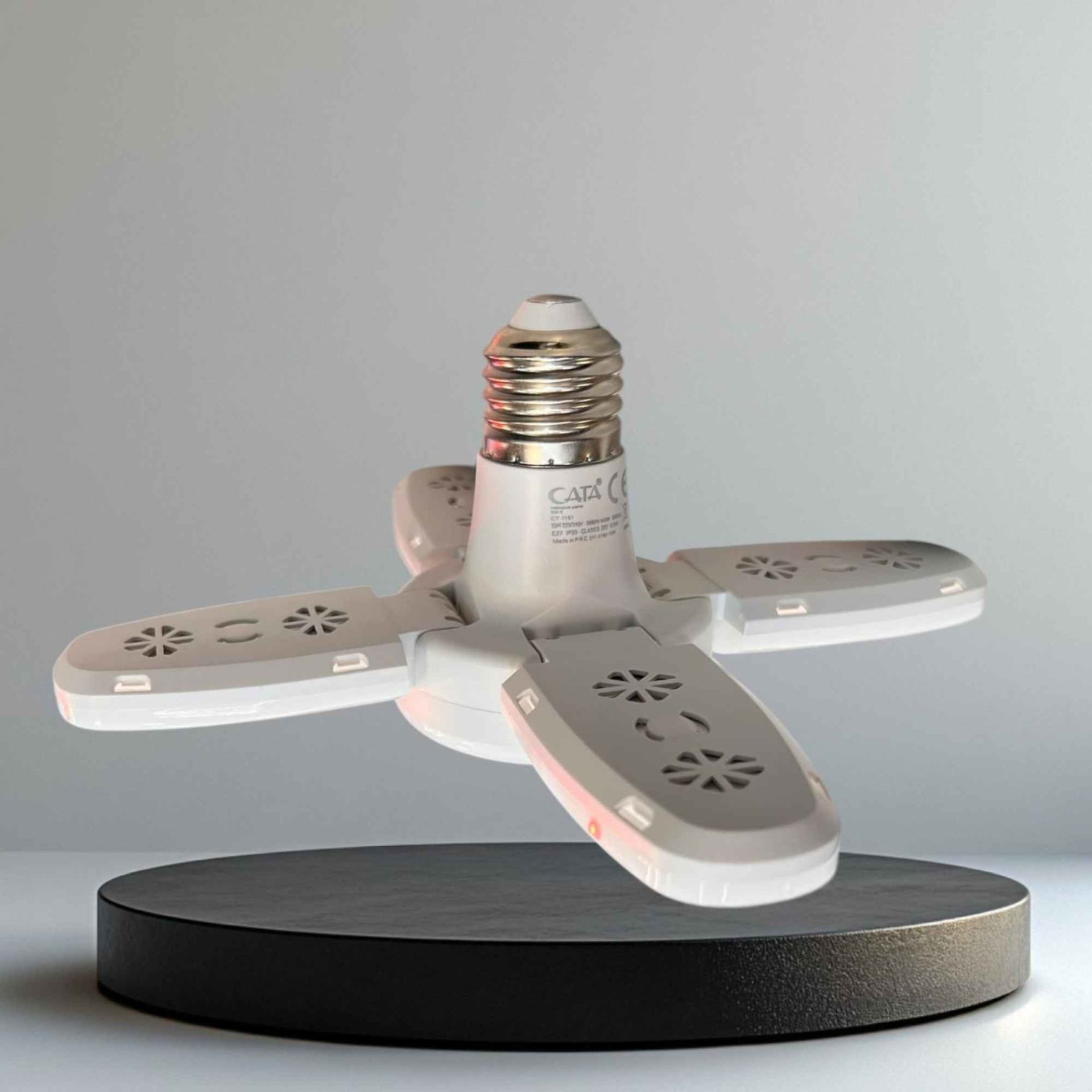 Cata CT-1151 30 Watt Dörtlü Pervane Led Ampul
